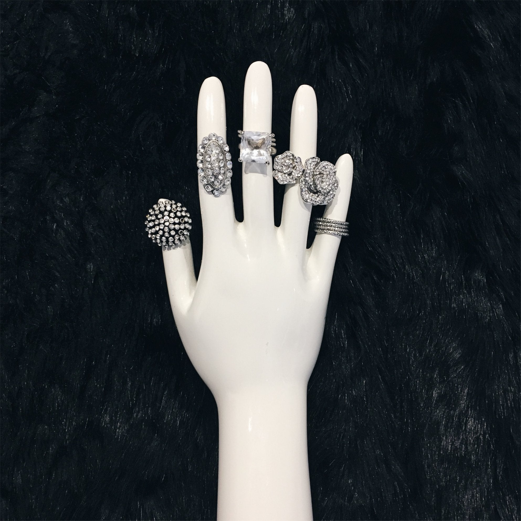 RING – IMIJ WARDROBE